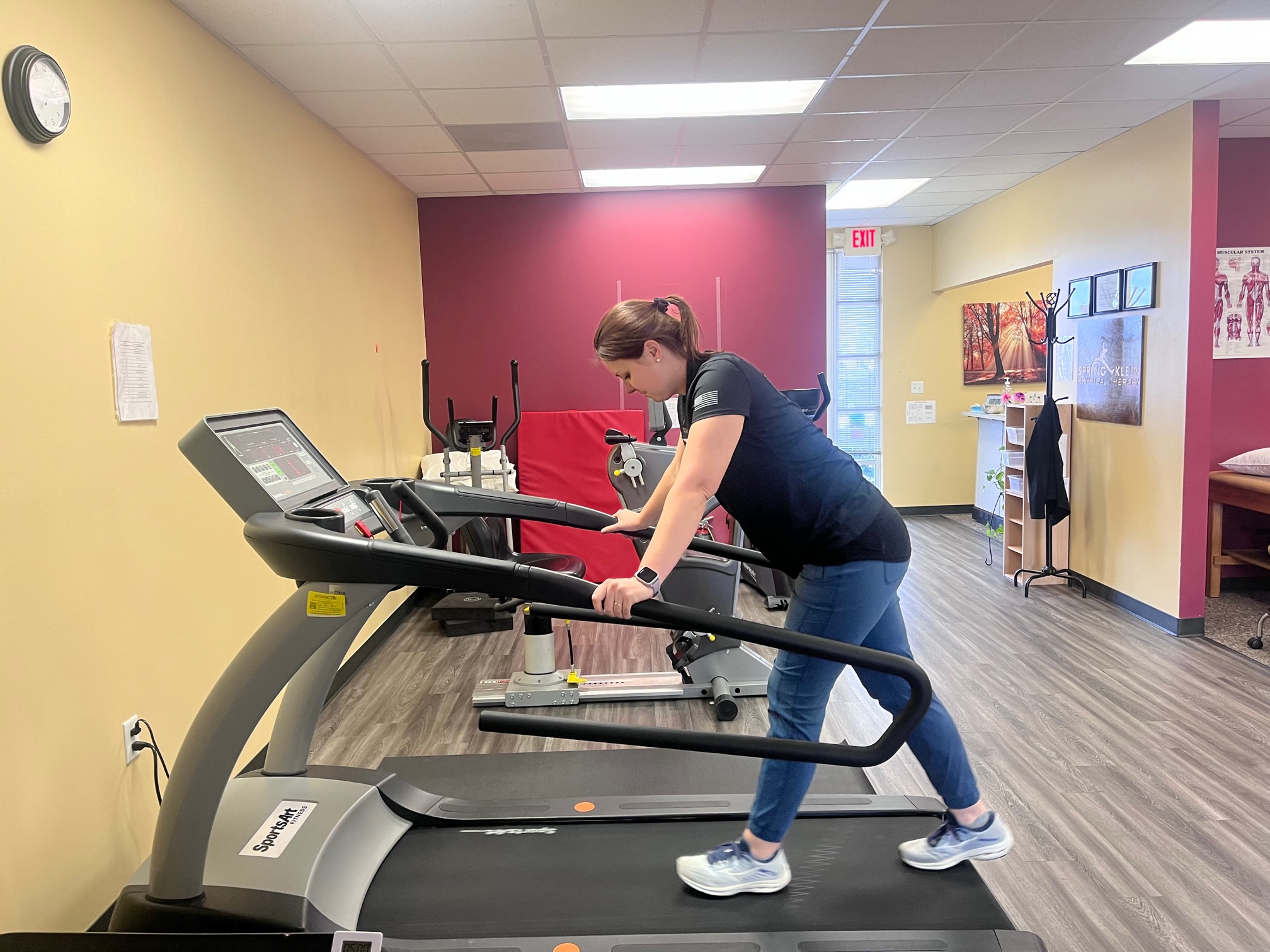 How To Correctly Use Workout Equipment In Your Gym - PTandMe